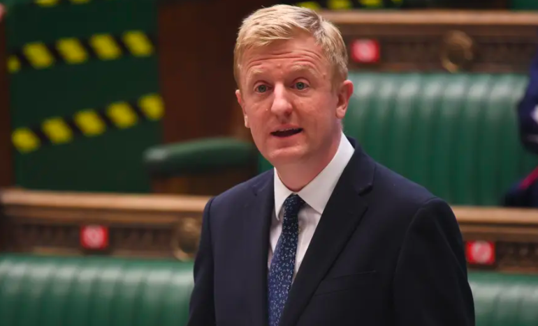 DCMS moves forward on football review in response to 'tone-deaf' Super ...