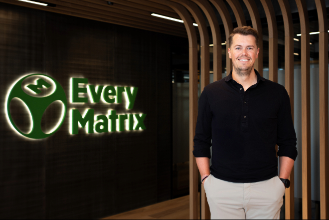 Company behind Fulham partner SBOTOP applies to dissolve